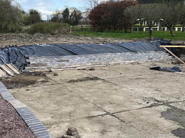 EAST BERM CONSTRUCTION AT WAPPENSHALL – Shrewsbury & Newport Canals Trust